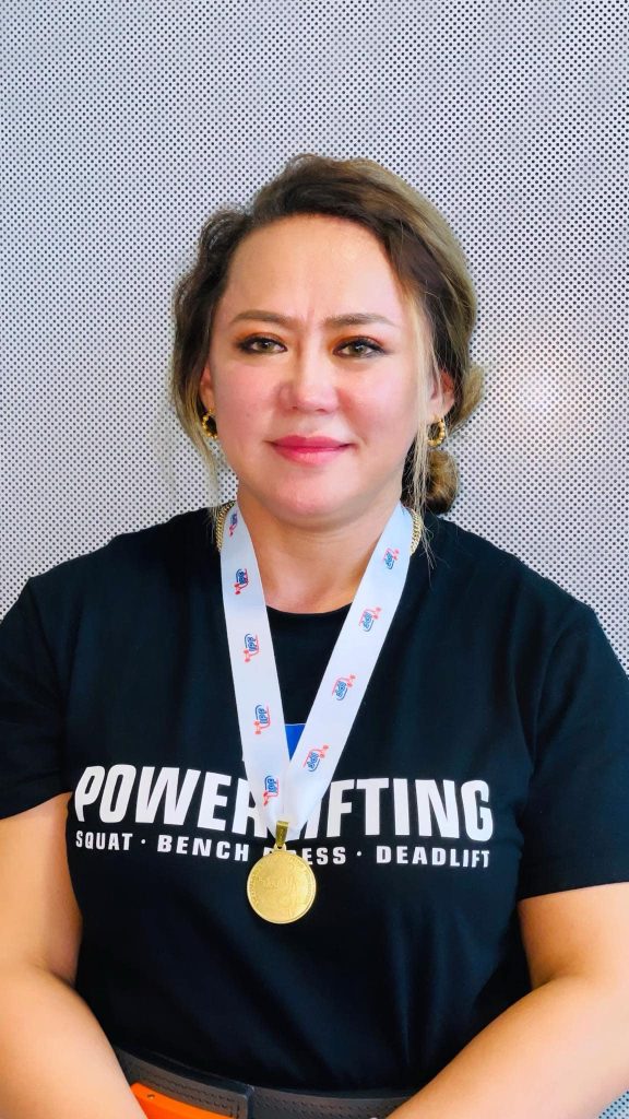 С.МӨНХЗУЛ ДЭЛХИЙН АВАРГА БОЛЛОО – Subeedei.mn