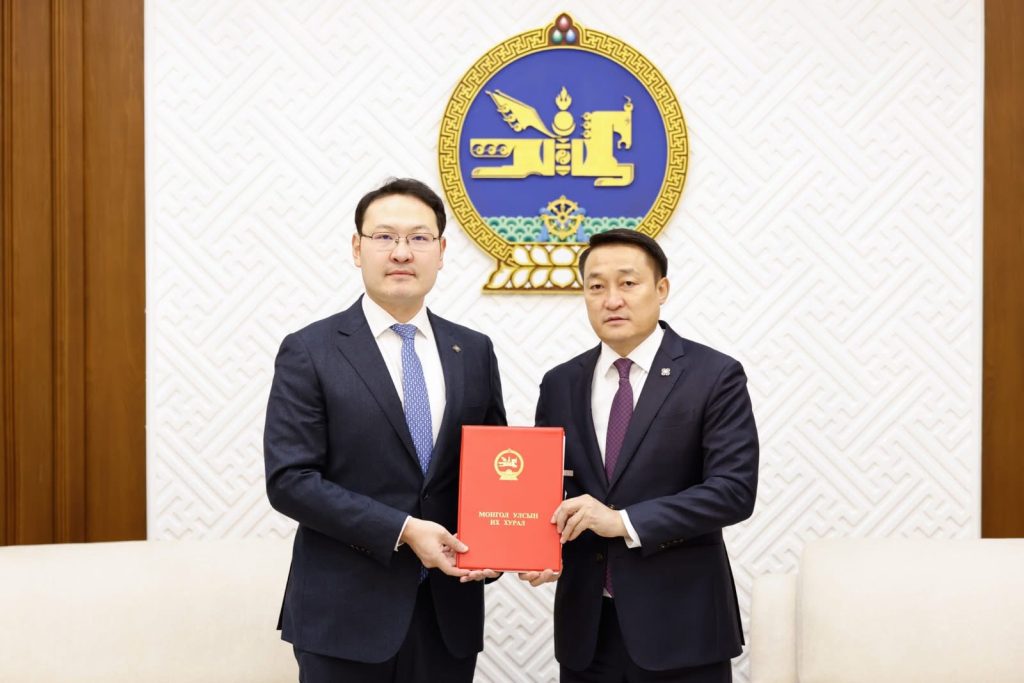 Зээлийн мэдээллийн тухай хуульд нэмэлт өөрчлөлт оруулах тухай хуулийн төслийг өргөн мэдүүллээ